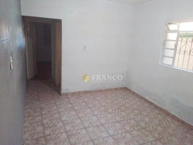 Duas casas térreas, cada uma com 02 dormitórios à venda, 170 m² Parque Aeroporto Taubaté/SP
