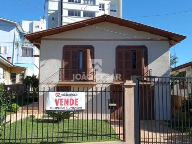 DUAS EXELENTES CASAS