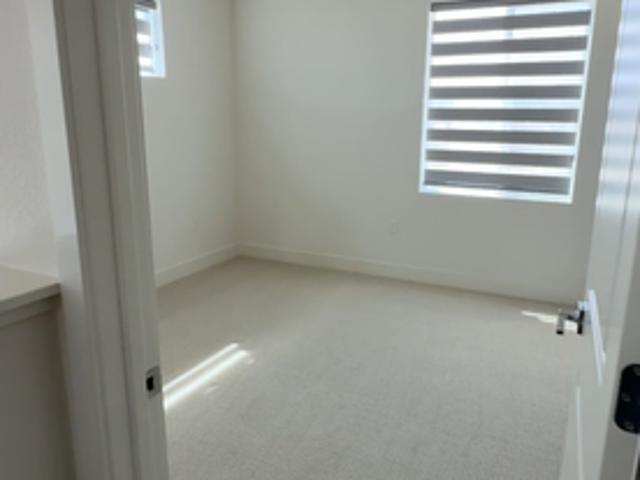 Dublin Newer Home – Room for Rent