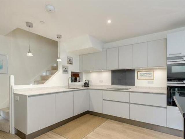 Dublin Street Lane South, Edinburgh, 3 Bedroom Mews