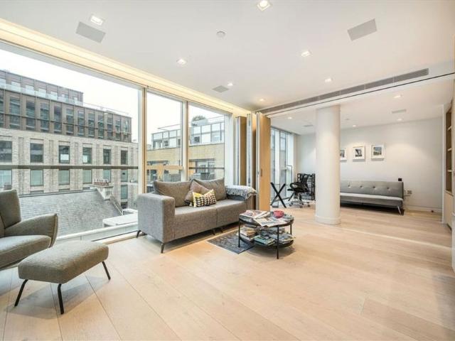 Duchess Walk, SE1, London
