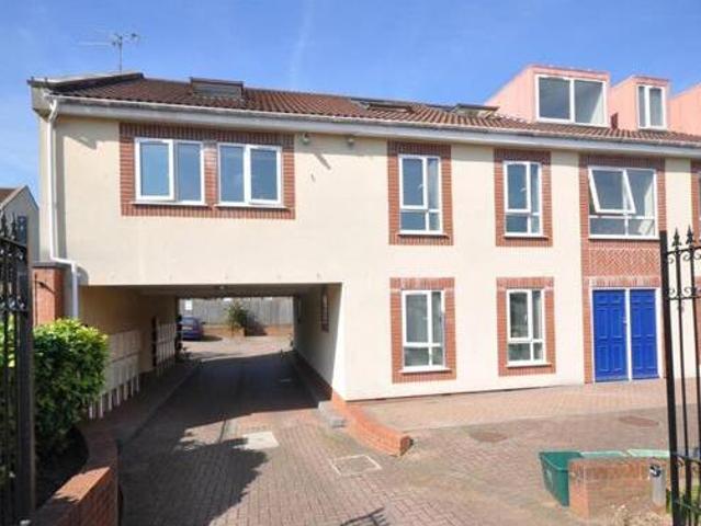 Ducie Court, Ducie Road, 1 Bedroom Flat