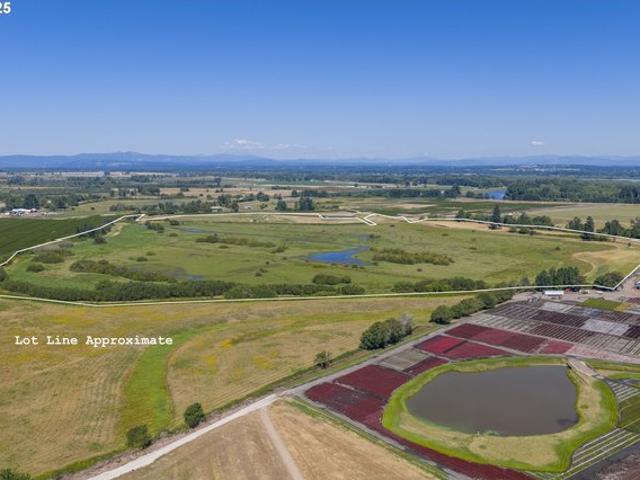 Duck Club Ct, Scappoose, OR 97056