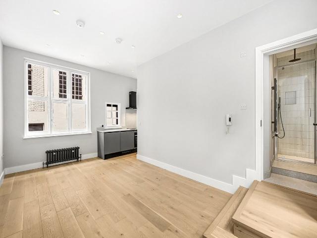 Duck Lane, Soho W1F, Studio to rent, £2,665 pcm | PrimeLocation