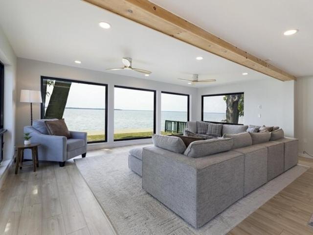 Duck Point Rd, Highgate, Home For Sale