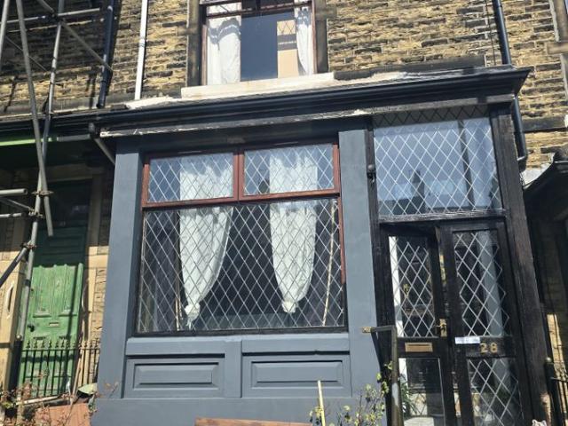 Duckworth Grove, Bradford BD9, 4 bed terraced house to rent, £1,050 pcm | PrimeLocation
