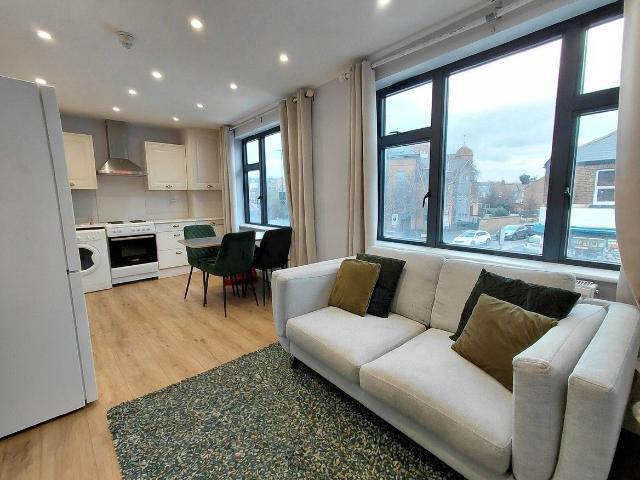 Dudden Hill Lane, Dollis Hill, London NW10, 3 bed flat to rent, £2,400 pcm | PrimeLocation
