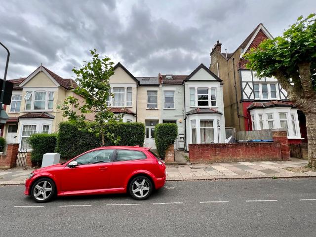 Dudden Hill, London NW2, Room to rent, £643 pcm | PrimeLocation