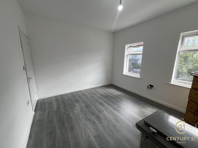 Dudey Road, Southall, UB2 Century 21 United Kingdom