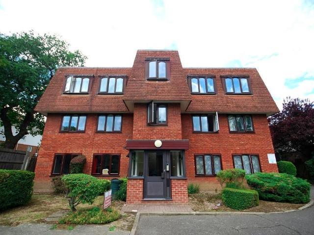 Dudley Court, 16 Crawford Avenue HA0, 1 bed flat to rent, £1,550 pcm | PrimeLocation