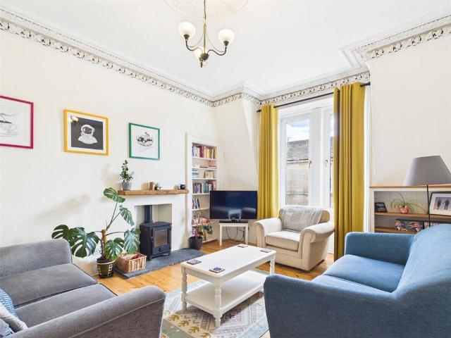 Dudley Avenue South, Edinburgh. 2 bed apartment to rent £1,450 pcm £335 pw