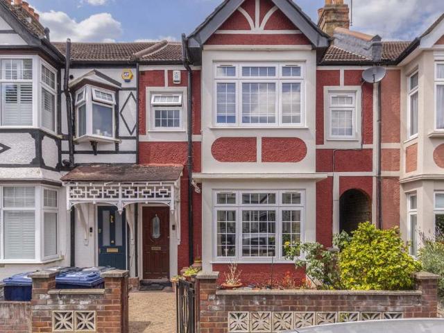 Dudley Gardens, London W13 5 bed house to rent £4,000 pcm £923 pw