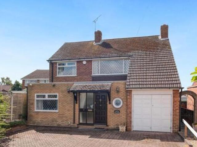 Dudley Road, Wall Heath, 3 Bedroom Detached