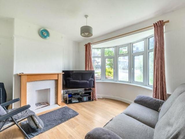 Dudley Road, Harrow HA2, 3 bed property to rent, £2,250 pcm | PrimeLocation