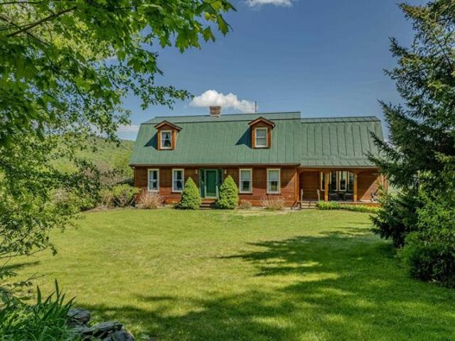 Dudley Rd, Middletown Springs, Home For Sale