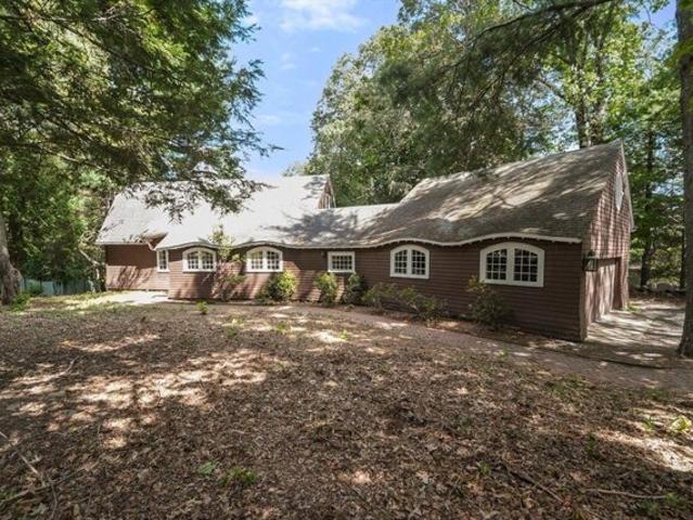 Dudley Rd, Newton, Home For Sale