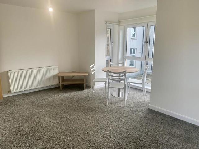 Duff Street, Seocond Floor, AB24