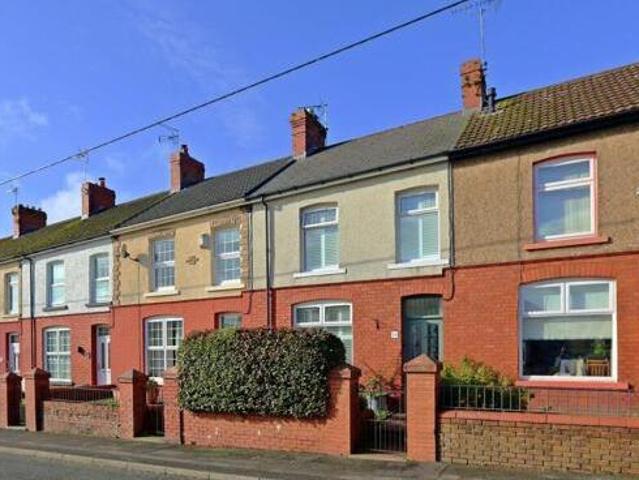 Duffryn Bach Terrace, Church Village, 3 Bedroom Terraced