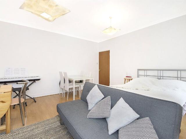 Dufours Place, London W1F, Studio to rent, £1,950 pcm | PrimeLocation