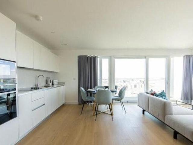 Duke Of Wellington Avenue, London, 2 Bedroom Penthouse