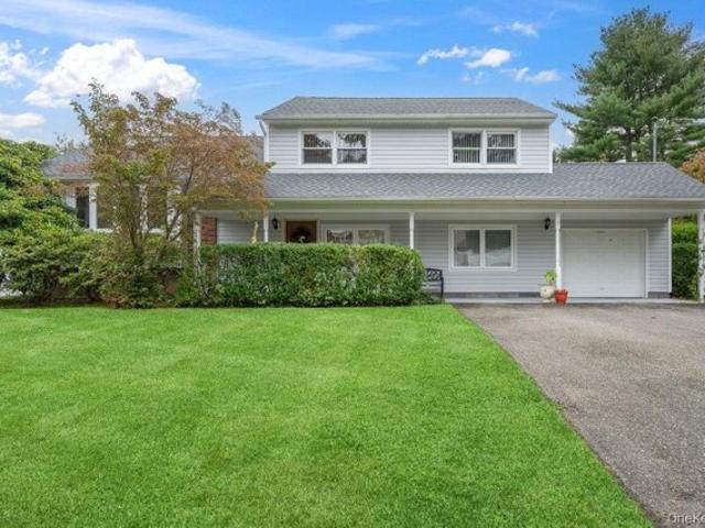 Duke Pl, Glen Cove, Home For Sale