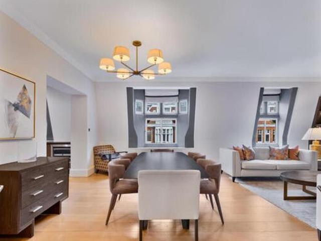 Duke Street, Westminster, 3 Bedroom Apartment