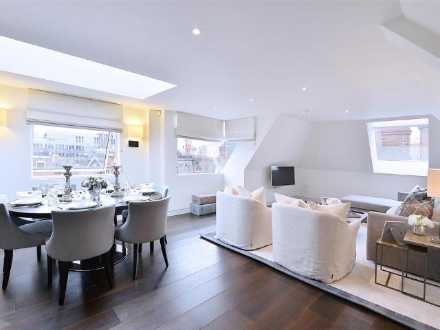 DUKE STREET, London, W1K 2 bed flat to rent £13,867 pcm £3,200 pw