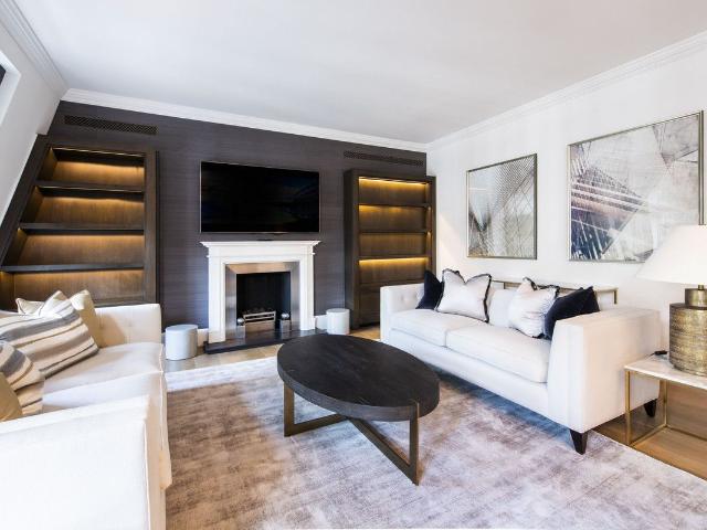 Duke Street, London W1K, 3 bed flat to rent, £21,135 pcm | PrimeLocation