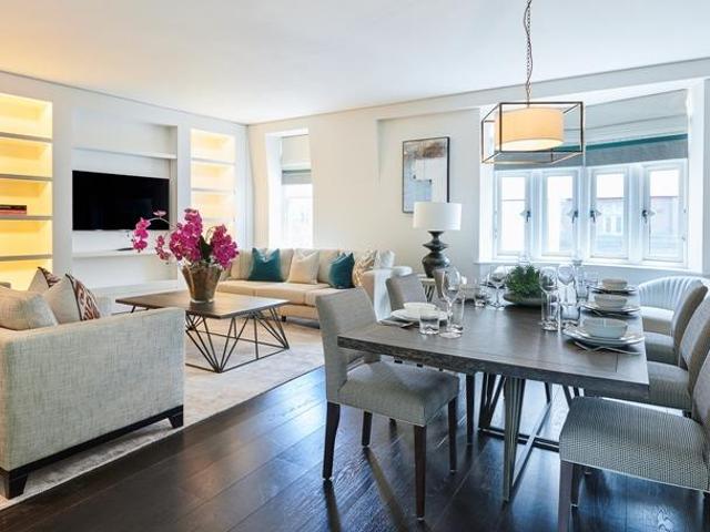 Duke Street, Mayfair, W1K 2 bed apartment to rent £10,400 pcm £2,400 pw