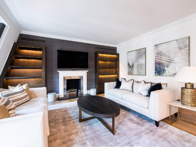 Duke Street, Mayfair W1K, 3 bed flat to rent, £21,233 pcm | PrimeLocation