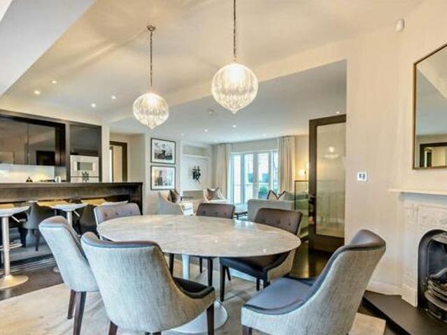 Duke Street, Mayfair, 2 Bedroom Duplex