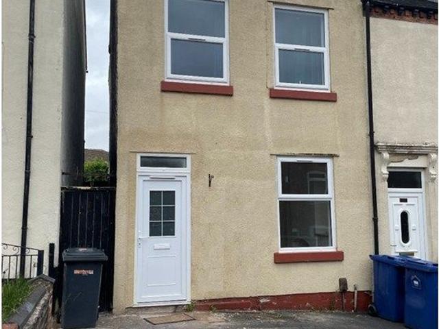 Duke Street, Newcastle Under Lyme ST5, 3 bed terraced house to rent, £1,100 pcm | PrimeLocation