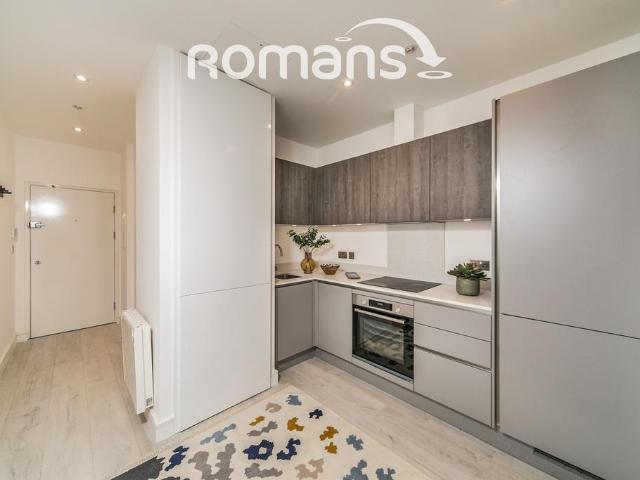 Duke Street, Reading, Berkshire, RG1 1 bed flat to rent £1,225 pcm £283 pw