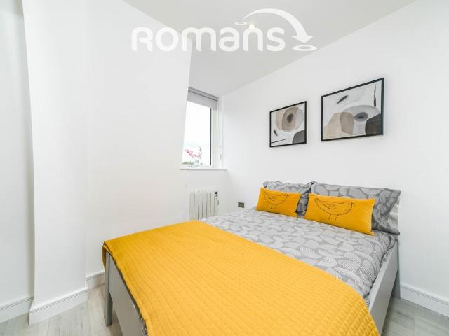 Duke Street, Reading, Berkshire, RG1 1 bed flat to rent £1,275 pcm £294 pw