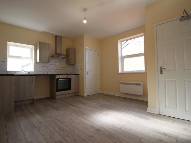 Duke Street, St. Helens WA10, 1 bed flat to rent, £595 pcm | PrimeLocation
