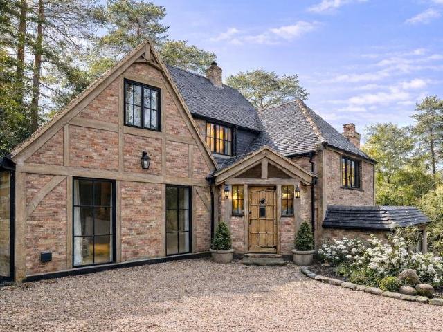 Dukes Covert, Bagshot GU19, 4 bed detached house to rent, £12,000 pcm | PrimeLocation
