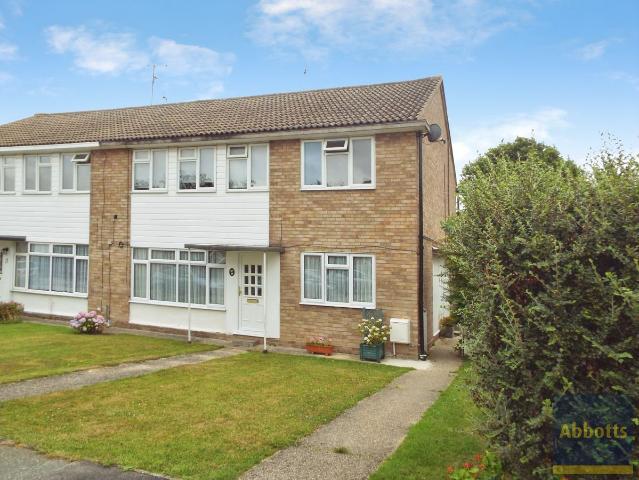 Dukes Farm Road, Billericay CM12, 2 bed flat to rent, £1,600 pcm | PrimeLocation