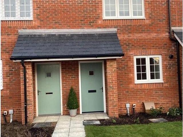 Dukes Mews, Hurstbourne Priors RG28, 2 bed terraced house to rent, £1,395 pcm | PrimeLocation