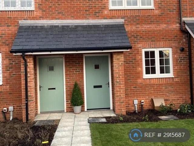 Dukes Mews, Hurstbourne Priors, RG28 2 bed terraced house to rent £1,395 pcm £322 pw