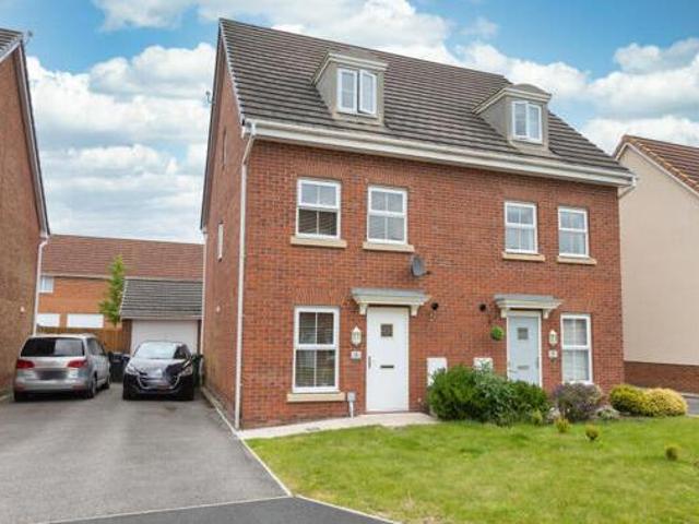 Dukinfield Court, Chorley, 4 Bedroom Town