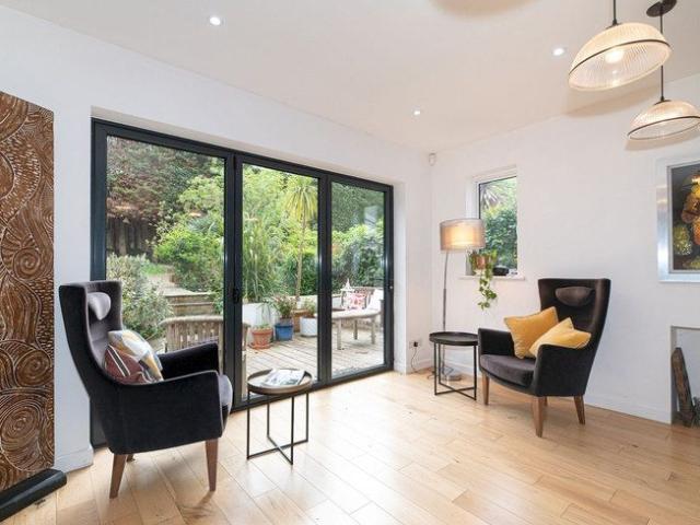 Dulwich Wood Avenue