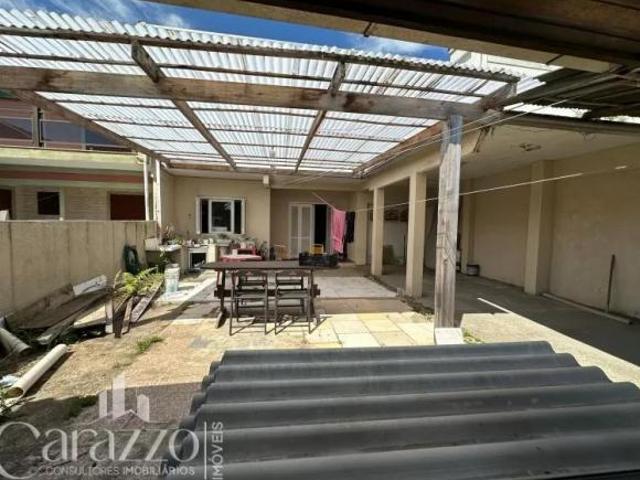 Duplex 04 dormitórios com terraço