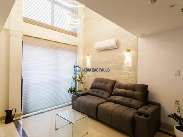 Duplex 120m² em Indianópolis | 2 dormitórios, 3 vagas e excelente localização