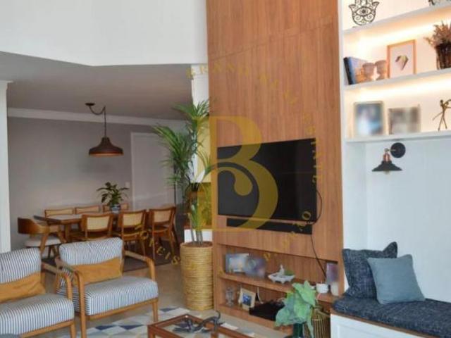 Duplex 142m² | 3 suítes | 3 vagas | Próximo ao Parque Ibirapuera