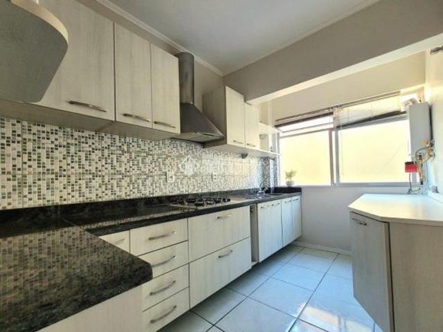 Duplex 2 dormitórios, 2 banhos, 1 garagem
