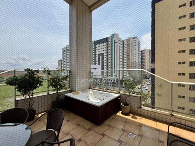 Duplex com Hidromassagem 142m