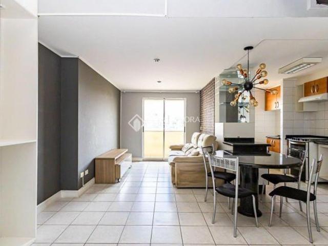 Duplex com 02 suítes 1 vaga de garagem Perto do Shopping Curitiba