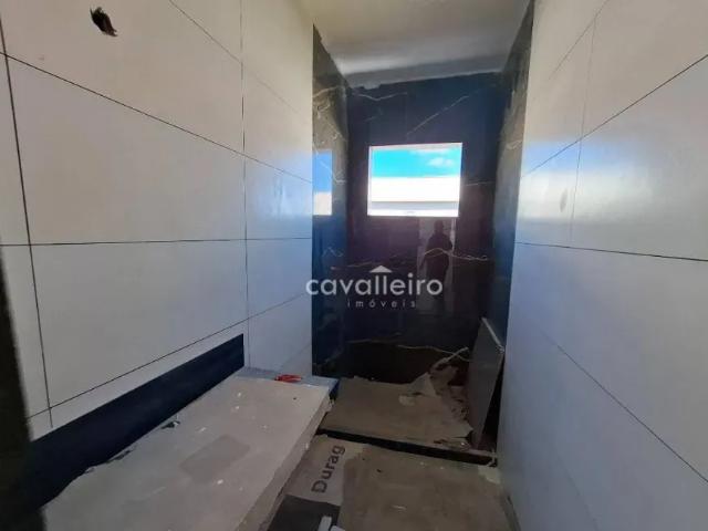 Duplex com 03 quartos, sendo 01 suíte no Condomínio Dom Village Maricá RJ