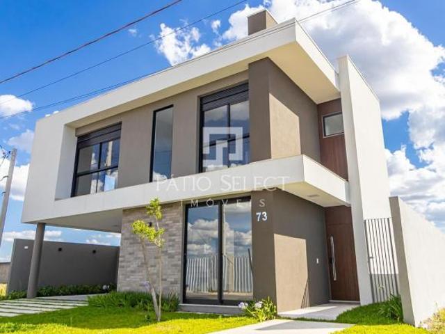 Duplex com 193 m², 3 quartos sendo 3 suítes à venda no bairro Ipê