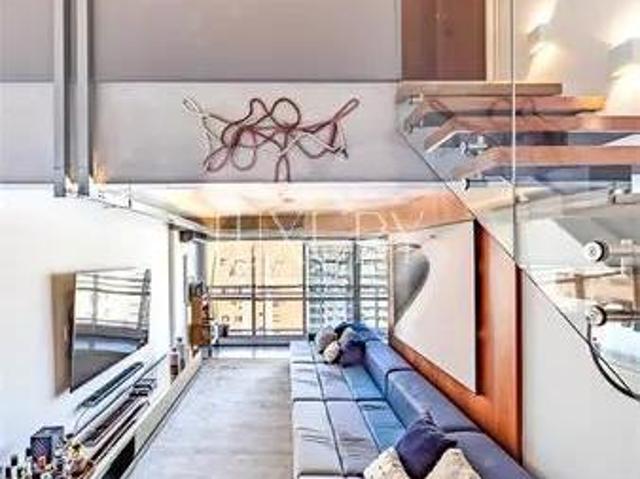 Duplex com 109 m², 2 quartos sendo 2 suítes à venda no bairro Pinheiros